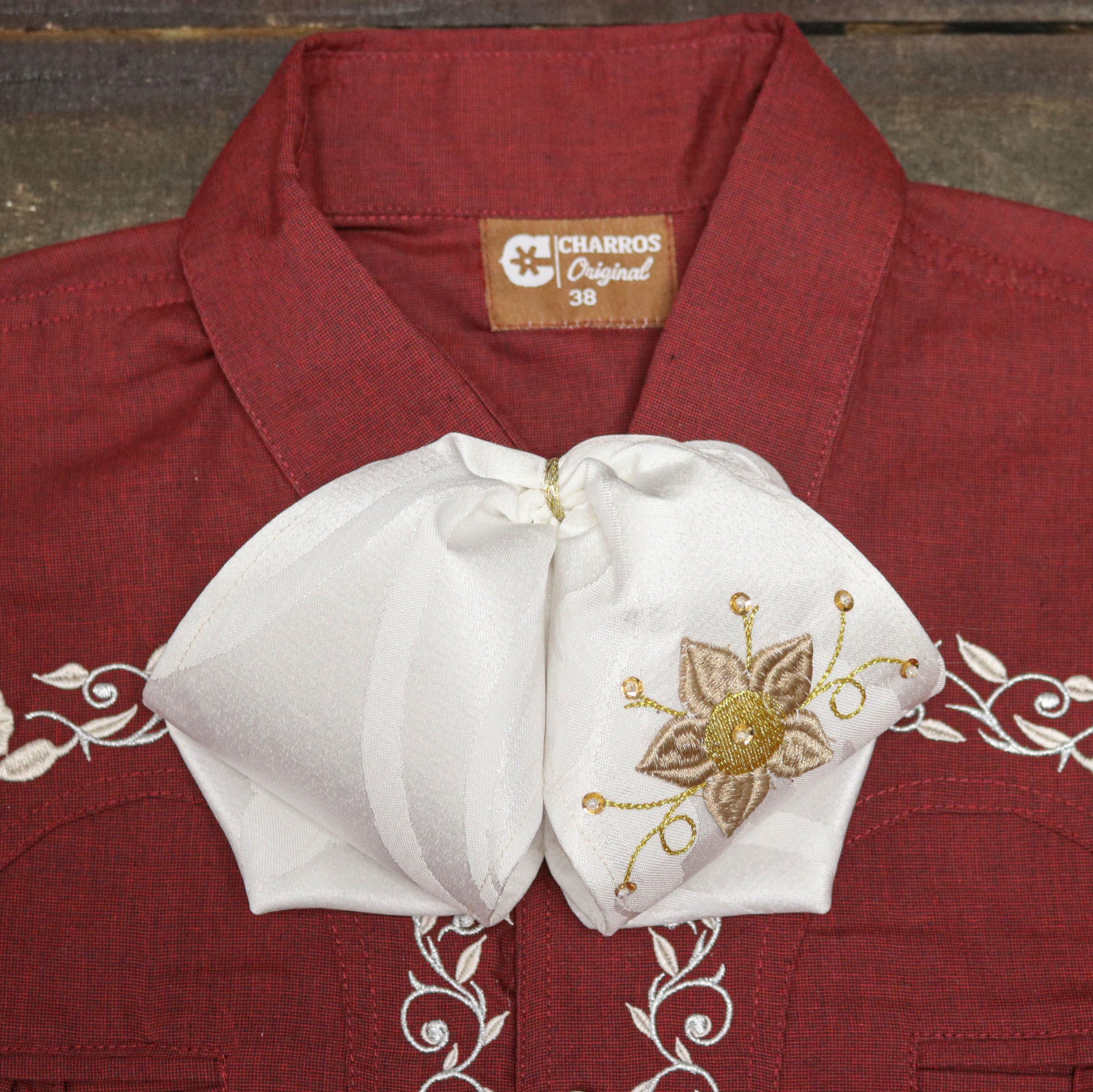 Blanco Flor Camisa Charra Mono Mexican Charro – M-Royal Saddles